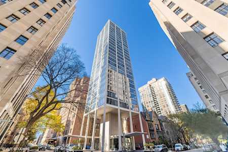 Astor Tower Condos of Chicago | 1300 N Astor Street