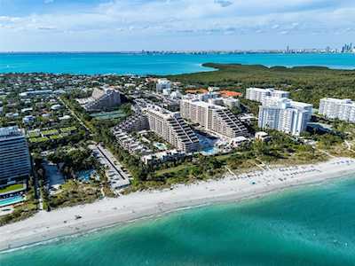 Emerald Bay at Key Colony | Key Biscayne, FL