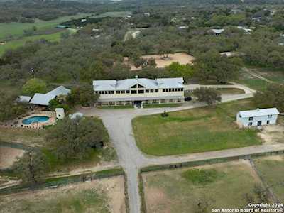 South Texas Ranches, Farms and Land For Sale