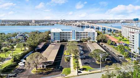 Pendleton Club Condos For Sale Daytona Beach - Pendleton Club Condominiums