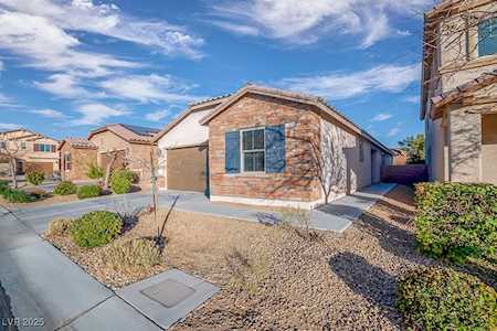 Lantern Gardens Homes for Sale - Las Vegas, NV | SeeVegasHomes.com