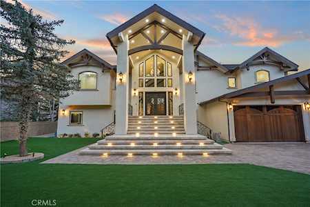 California Lake Homes for Sale | Lakefront Real Estate California