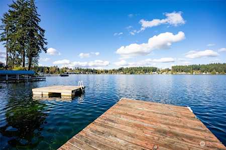 Clear Lake Waterfront Homes in Lakes, WA (Local Waterfront Specialists)