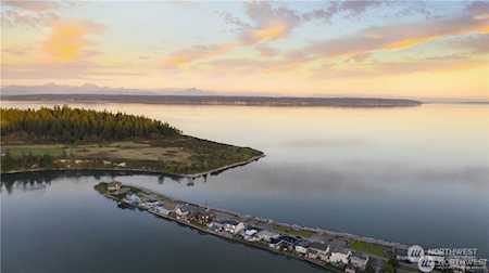 Washington State Waterfront Cabins and Cottages | WA Waterfronts