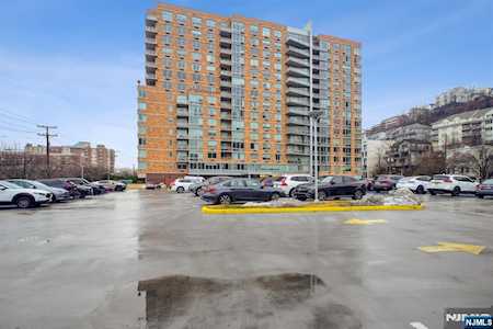 Aventine Condos for Sale in Edgewater NJ | Edgewater NJ Real Estate