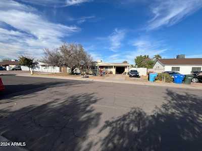 Brandon Howe | HoweRealtyGroup.com