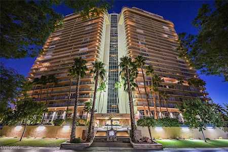 Regency Towers Condos For Sale Las Vegas - Regency Towers High Rise ...