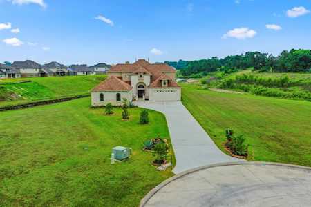 Gated Neighborhoods In and Around The Woodlands, Texas