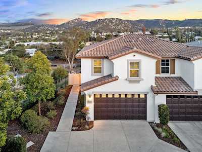 9 Reasons Lakeside San Diego is a Great Place to Live in 2024 | 2025