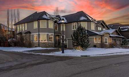 Calgary Luxury Homes For Sale - Calgary Luxury Real Estate