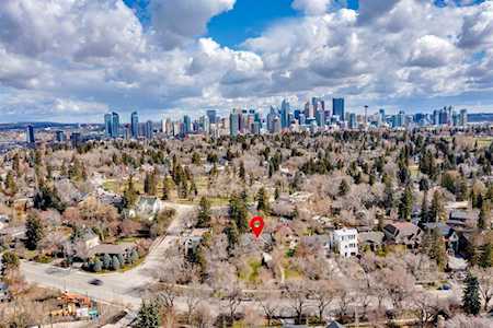 Calgary Luxury Homes For Sale - Calgary Luxury Real Estate