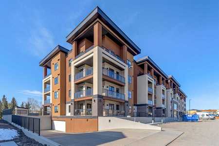 Homes for Sale in Arbour Lake | Arbour Lake Real Estate Listings