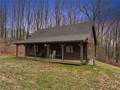 Log Homes and Log Cabins For Sale Near Pittsburgh