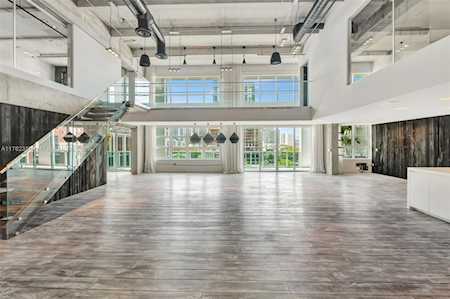 Parc Lofts for Sale in Miami, FL | 1040 NE 11th St