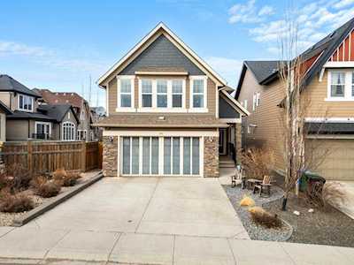 Favourite Calgary Lake Communities in 2023