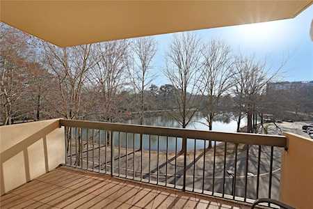 Clairmont Place Condos for Sale in Decatur | 1800 Clairmont Lake