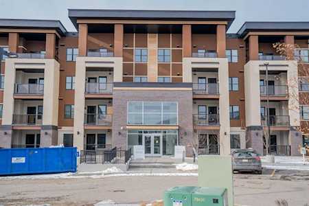 Favourite Calgary Lake Communities in 2023