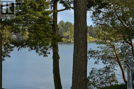 View Royal Waterfront For Sale & MLS® Listings | Loyal Homes