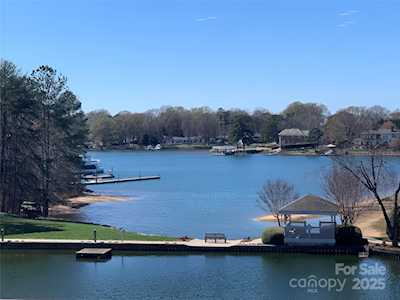 Schooner Bay Condos for Sale Cornelius, NC | Hendrix Properties