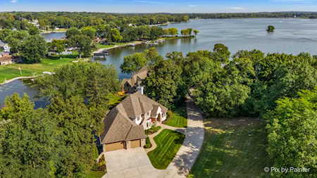Instantly view waterfront listings on the Chain O' Lakes, IL