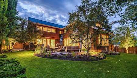 Calgary Luxury Homes For Sale - Calgary Luxury Real Estate