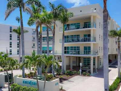 Crescent Siesta Condos for Sale | Siesta Key FL