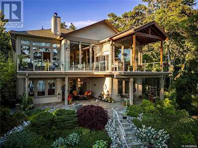 View Royal Waterfront For Sale & MLS® Listings | Loyal Homes