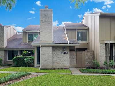 Houston Homes With Acreage For Sale - Houston Acreage Properties
