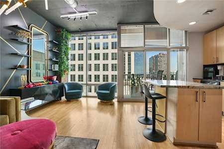 Metropolis Condos for Sale | 943 Peachtree Street NE