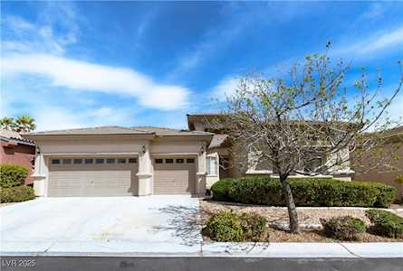 Chelsea Gardens in Summerlin Homes for Sale | @seevegashomes