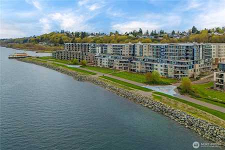 Point Ruston Waterfront Homes in Tacoma, WA (Local Waterfront Specialists)