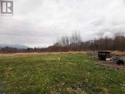 Maple Ridge Acreage For Sale & MLS® Listings | Loyal Homes