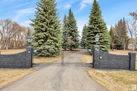 Find Your Ideal Acreage in Edmonton