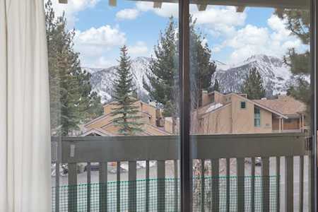 Mammoth Lakes Meadow Area / Mammoth Creek Condos ...