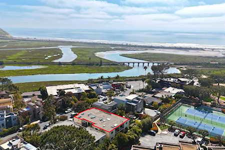 Del Mar Terrace Homes for Sale | Del Mar, CA Real Estate