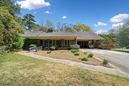 Clairmont Place Condos for Sale in Decatur | 1800 Clairmont Lake