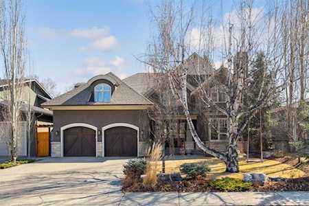 Calgary Luxury Homes For Sale - Calgary Luxury Real Estate