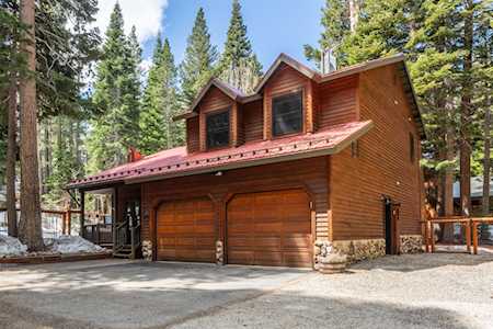 Considering a Vacation Home in Mammoth Lakes?