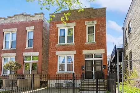 Chicago Multi-Family Homes - 2-4 Flats For Sale