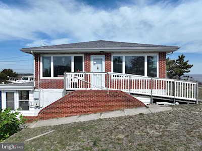 DE Waterfront Homes, Condos, Townhomes for Sale | Waterfront Real ...