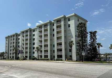 Condos for sale in the Ocean Terrace Club| Daytona Beach Shores, FL