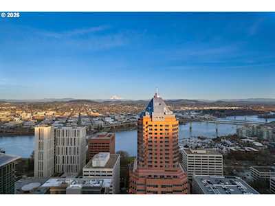 Fountain Plaza at KOIN Tower Condos Portland | 1414 SW 3rd Ave