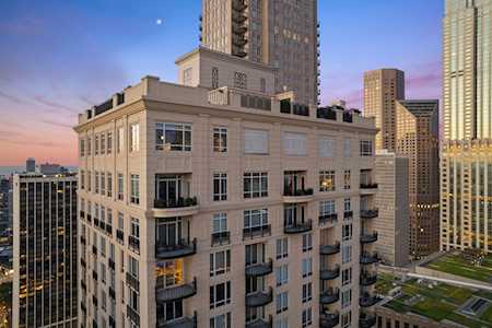 9 West Walton Condos of Chicago | 9 W Walton Street