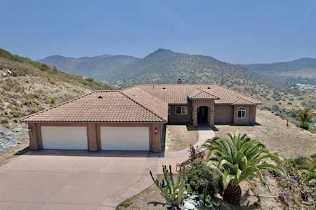 9 Reasons Lakeside San Diego is a Great Place to Live in 2024 | 2025