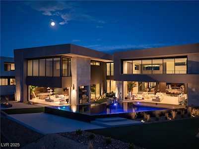 Four Seasons Private Residences at MacDonald Highlands Henderson NV