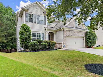 Stonehaven Pointe Homes for Sale in Cumming, GA