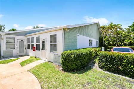 Stuart FL Condos For Sale - Stuart, Florida