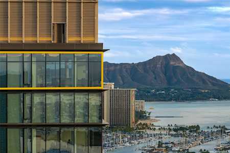 Victoria Place - The heart of luxury in Honolulu