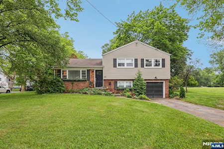 Paramus Homes For Sale - Paramus NJ Real Estate