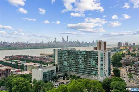 Aventine Condos for Sale in Edgewater NJ | Edgewater NJ Real Estate